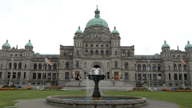 B.C. law coming to mandate dashboard cameras for commercial vehicles
